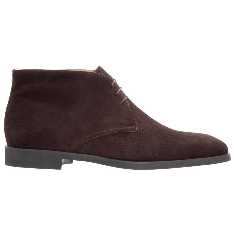Stemar Suede Chukka Boots Brown WIDE | MensDesignerShoe.com